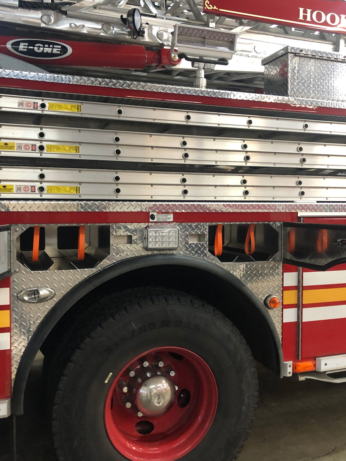 Hartford, CT – E-One Aerial Ladder – Greenwood Emergency Vehicles, LLC
