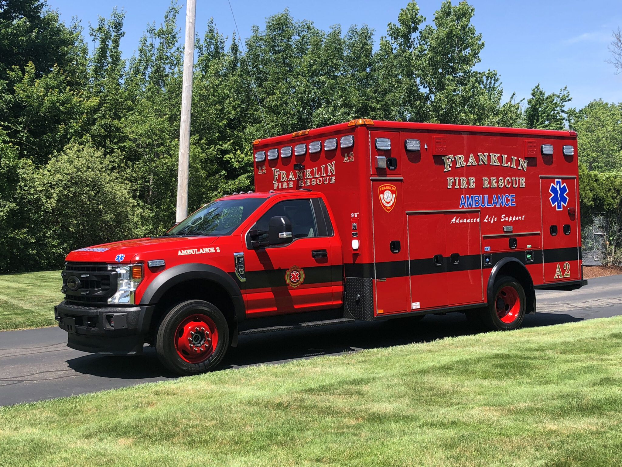 Franklin, MA – Horton / Ford F550 Type I Ambulance