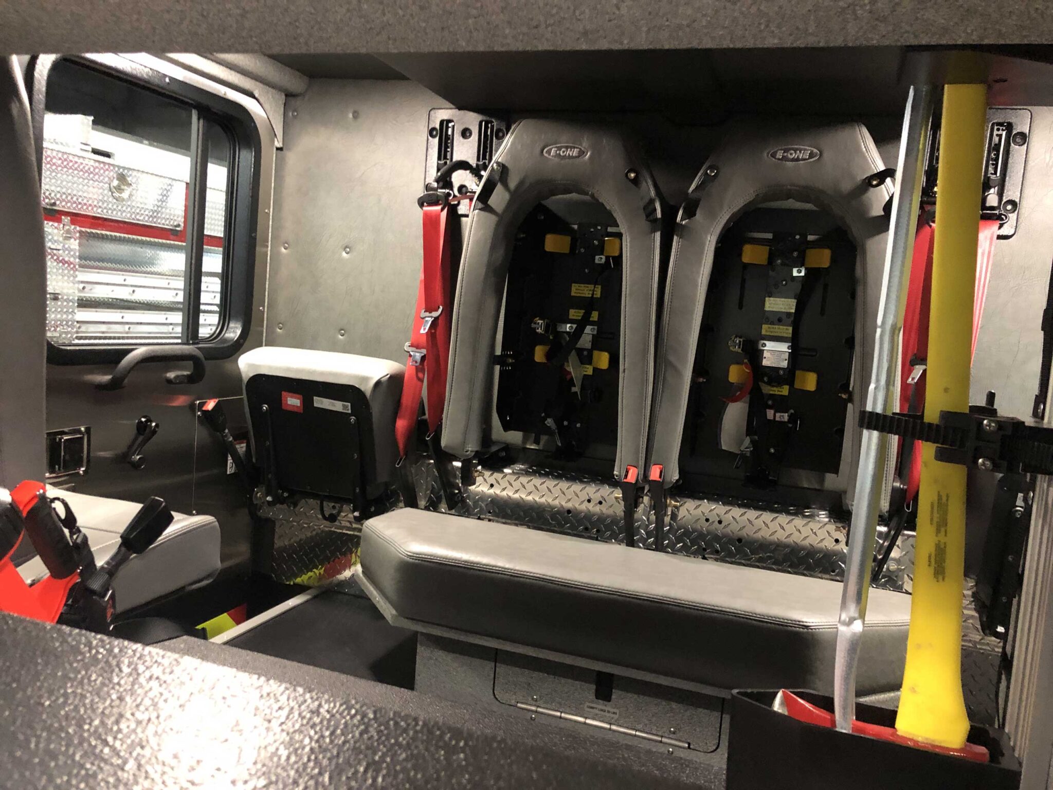 Boston, MA – (2) E-One 100' Ladders