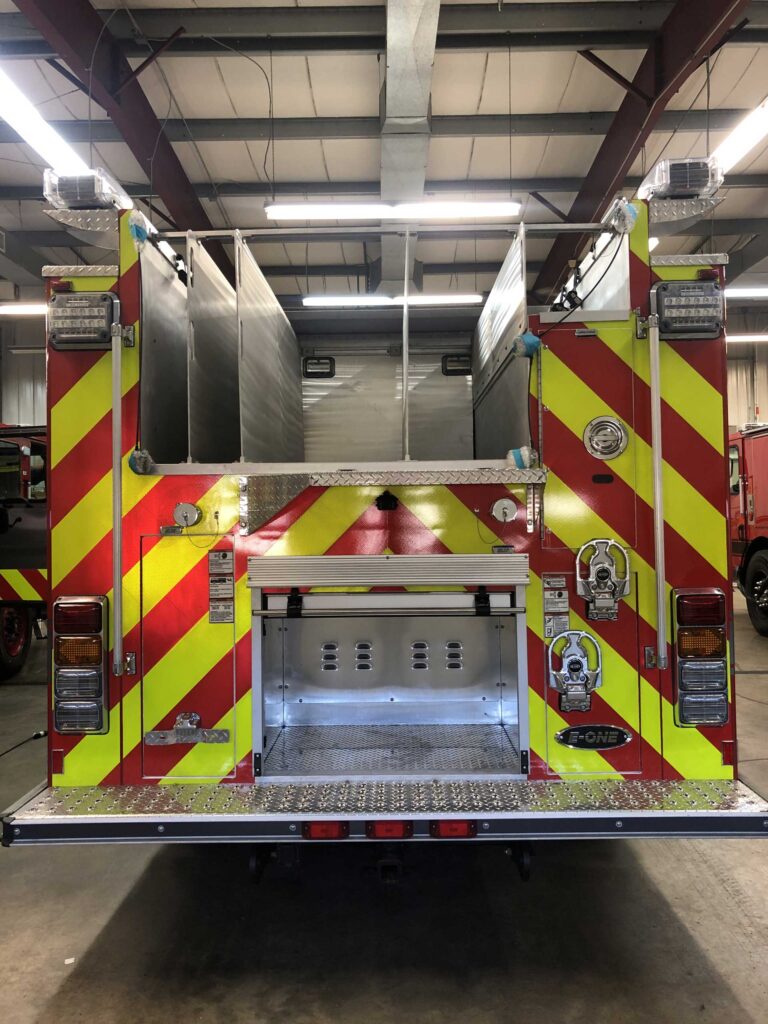 Compartment / Interior Photos: