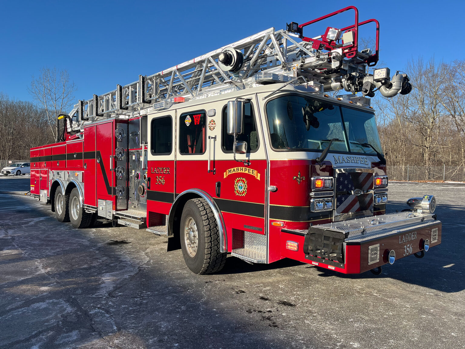Mashpee, MA – E-One HR100 Ladder